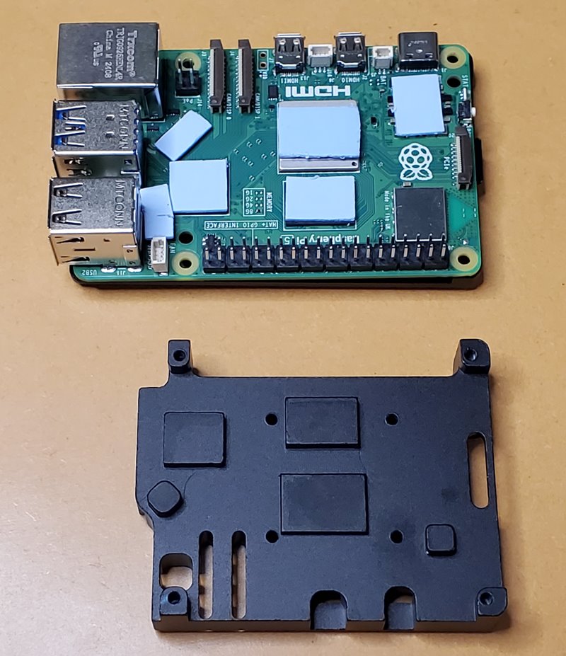Raspberry Pi 5で発熱80℃超え!? パフォーマンス維持の冷却グッズと使い方｜まきガジェ